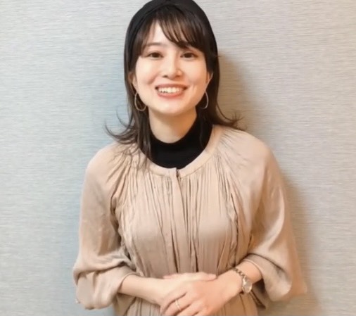劇団10周年お祝いコメント企画 第五弾・佐津川愛美さんコメント公開！ ロ字ック Roji9 Official Site 